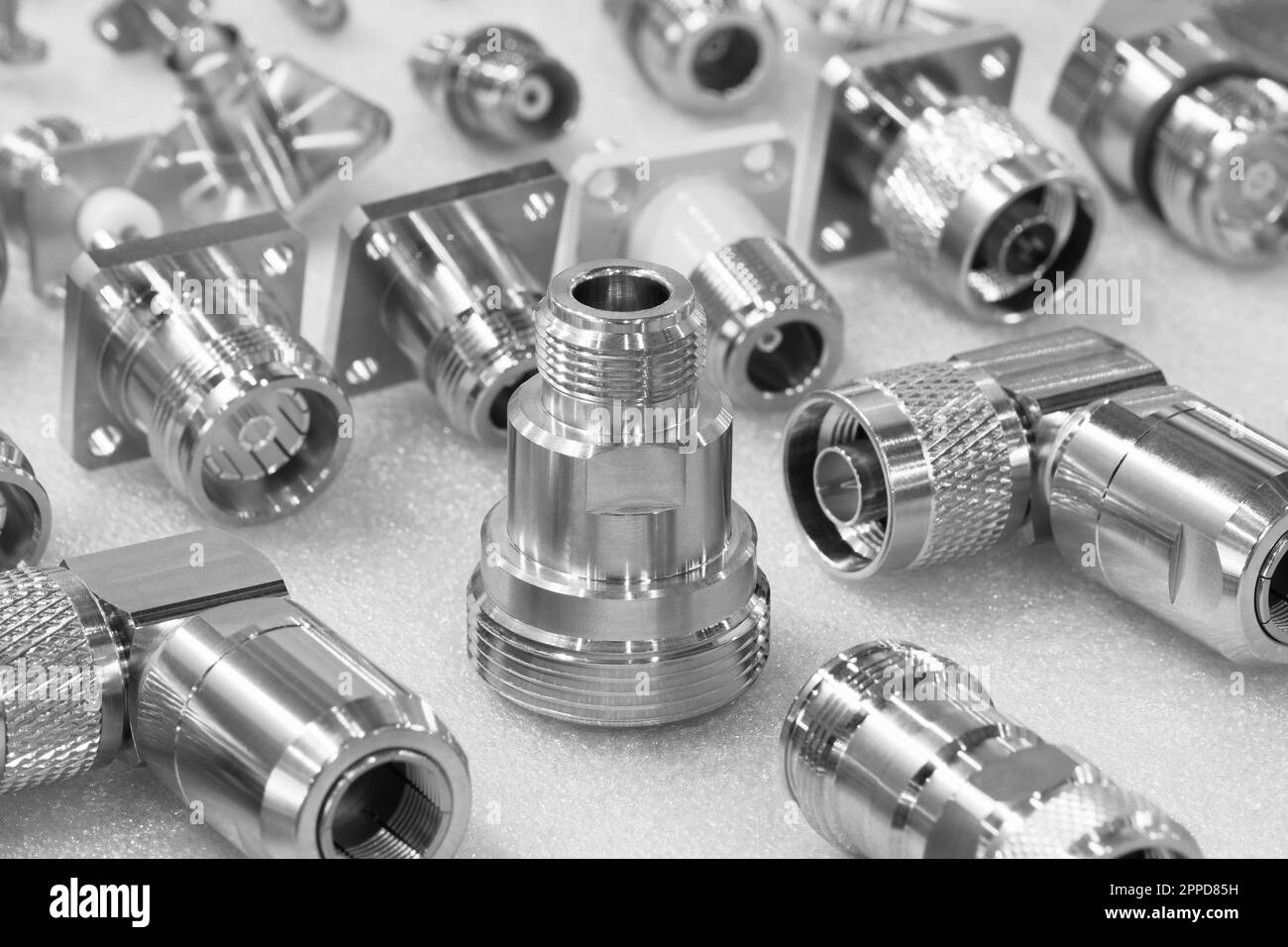 Metal parts for electrical connections as an industrial concept ...