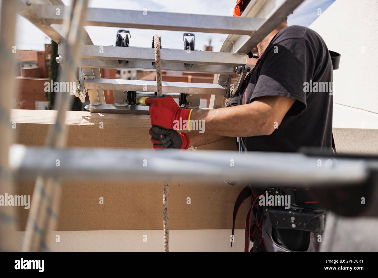 Pulling on rope hi-res stock photography and images - Alamy