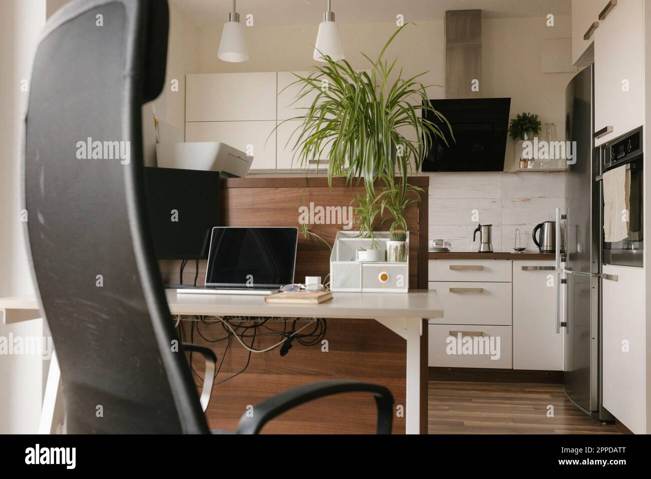 Kitchen desk hi-res stock photography and images - Alamy