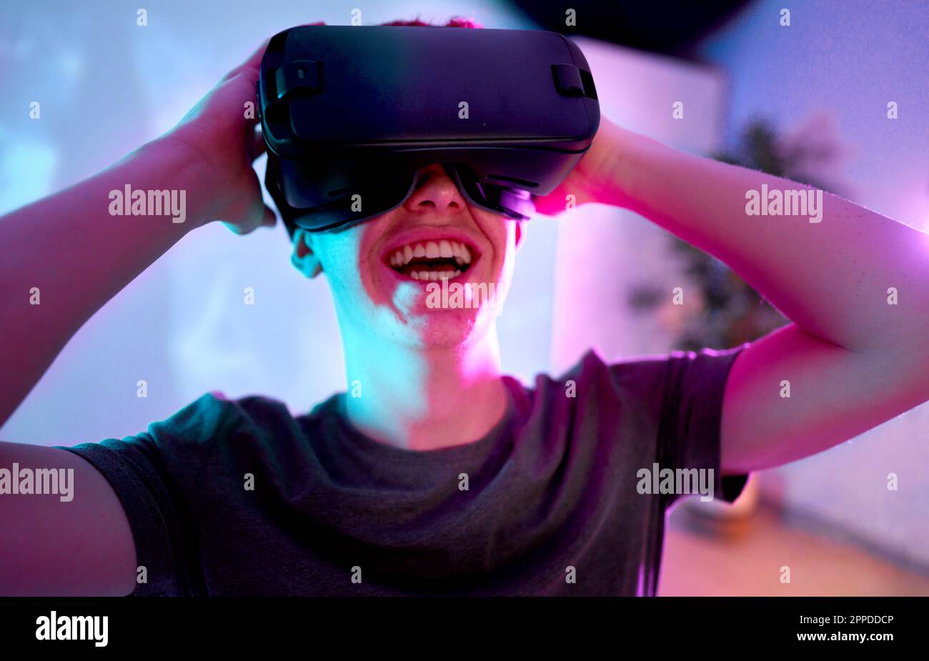 Happy virtual life hi-res stock photography and images - Alamy