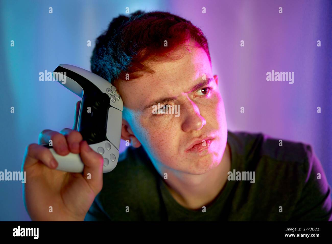 Free controller hi-res stock photography and images - Alamy