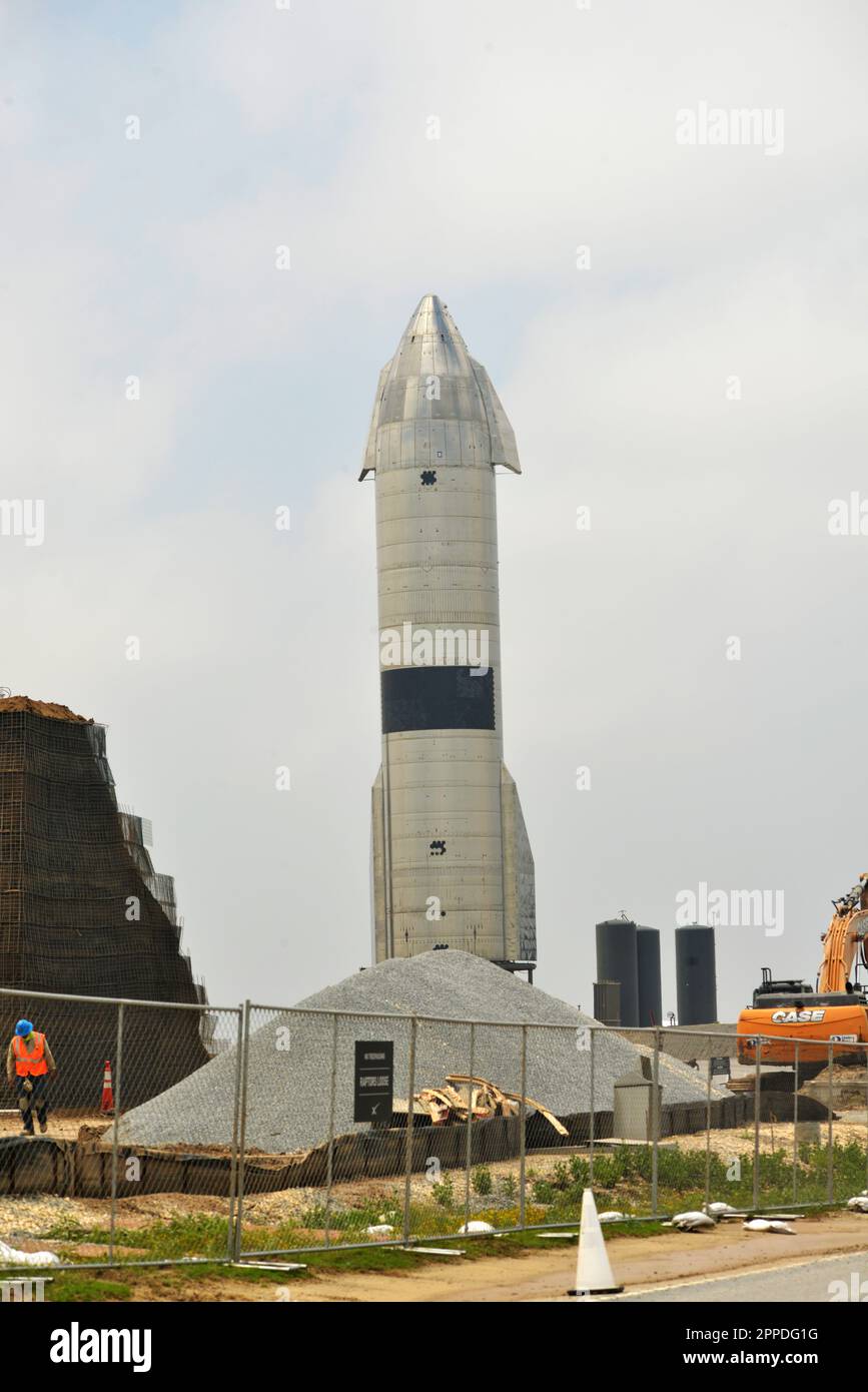 Elon Musk Space X on Boca Chica Texas rocket launch pad Stock Photo - Alamy