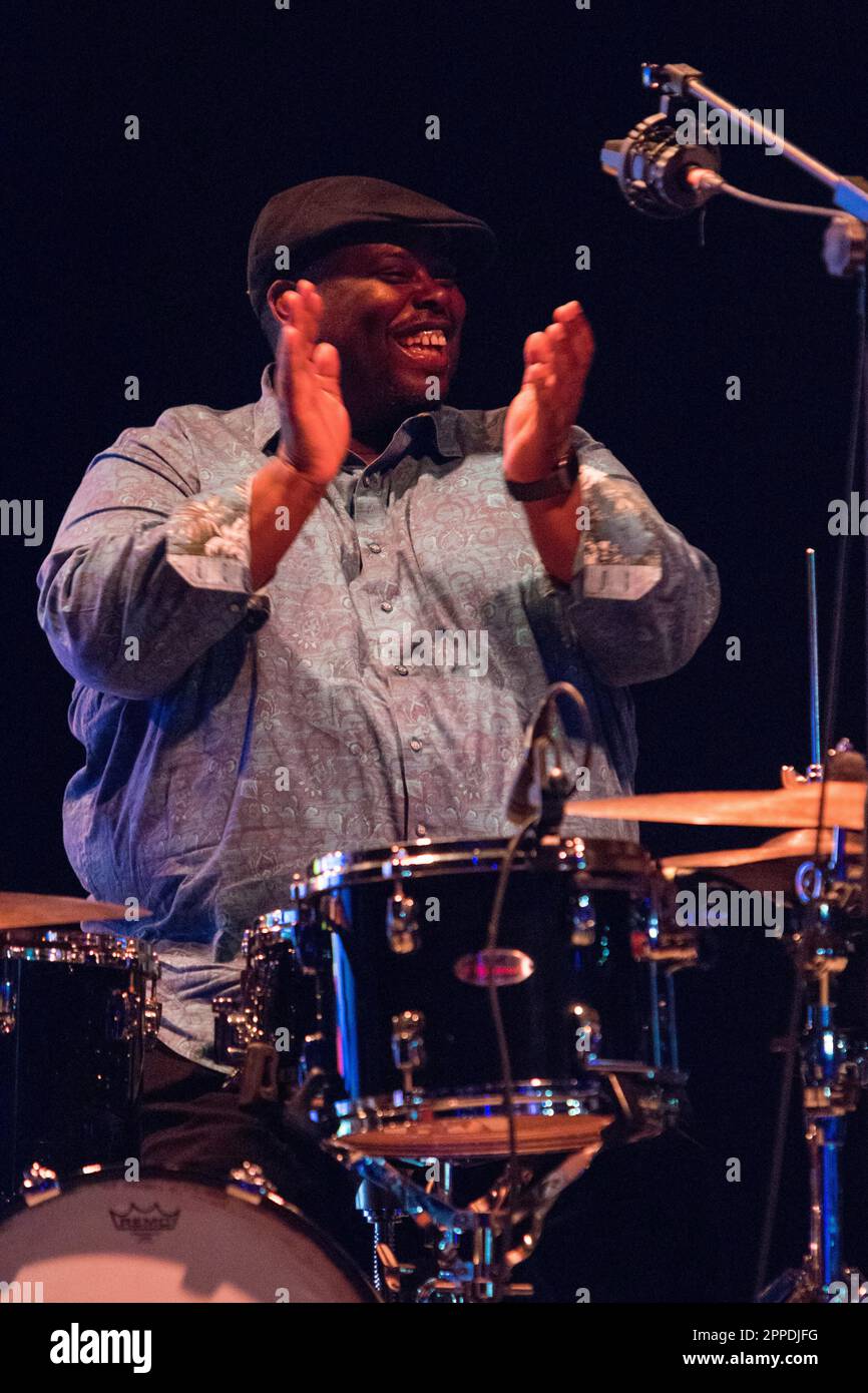 Johnathan blake hi-res stock photography and images - Alamy