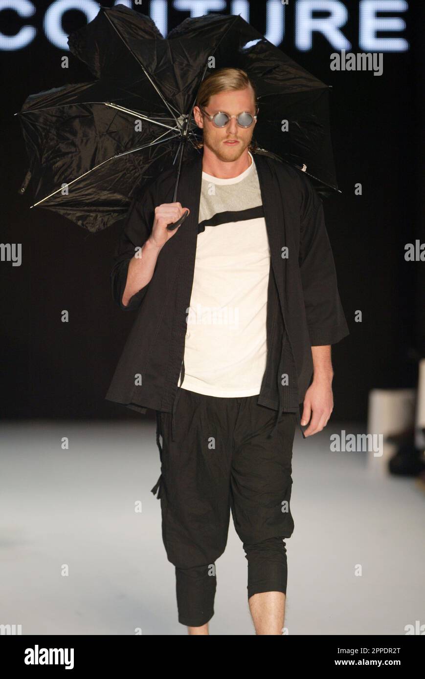 Model Rosemount Australian Fashion Week Spring/Summer 2010/11 ...