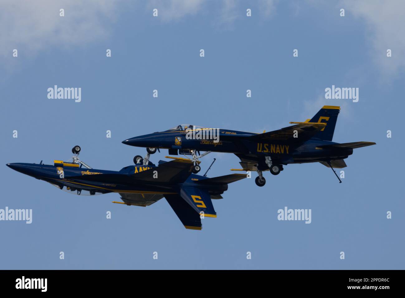 The U.S. Navy Flight Demonstration Team, the Blue Angels perform ...