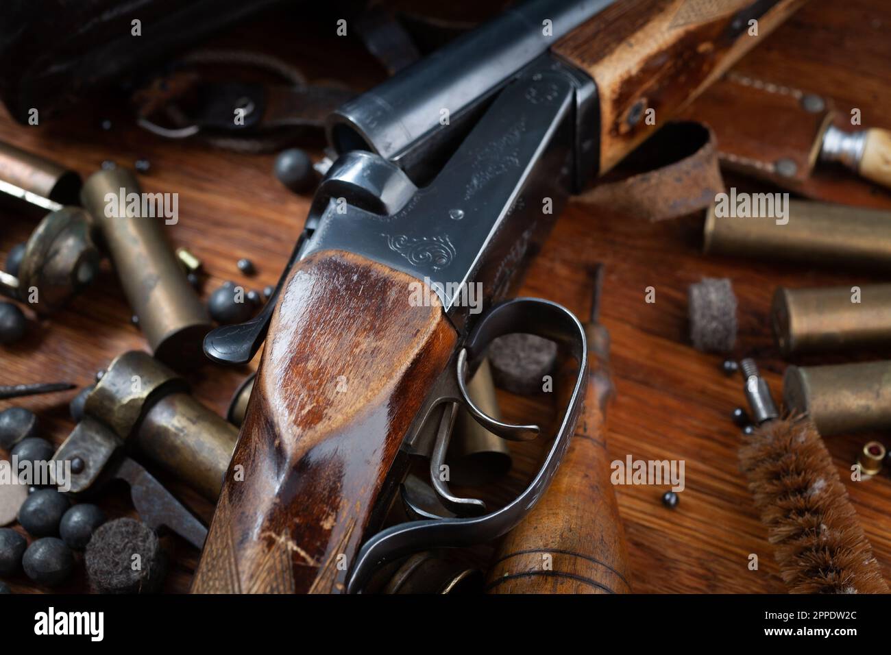 16 gauge break-action smooth-bored shotgun with brass cases and ...