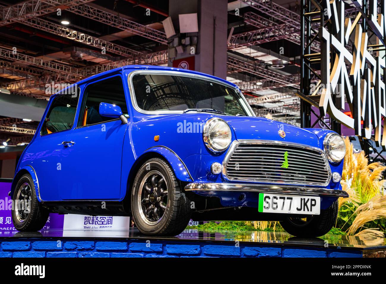 Mini Recharged EV conversion of a Paul Smith edition classic Mini on ...