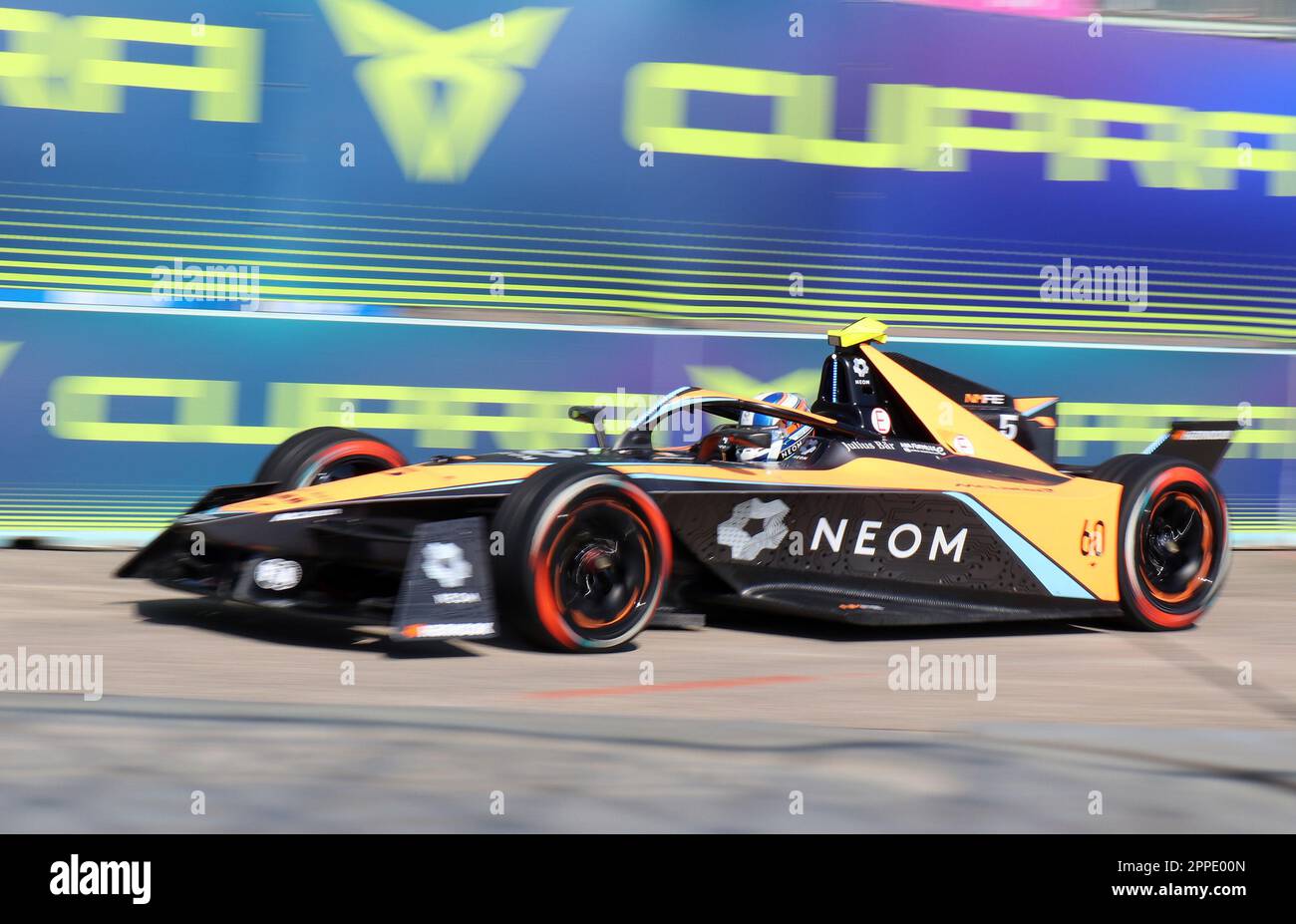 Neom mclaren formel e team hi-res stock photography and images - Alamy