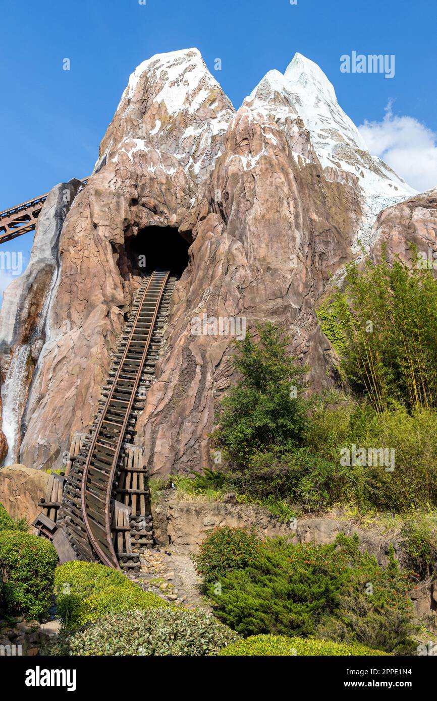 The amazing Everest ride Stock Photo - Alamy