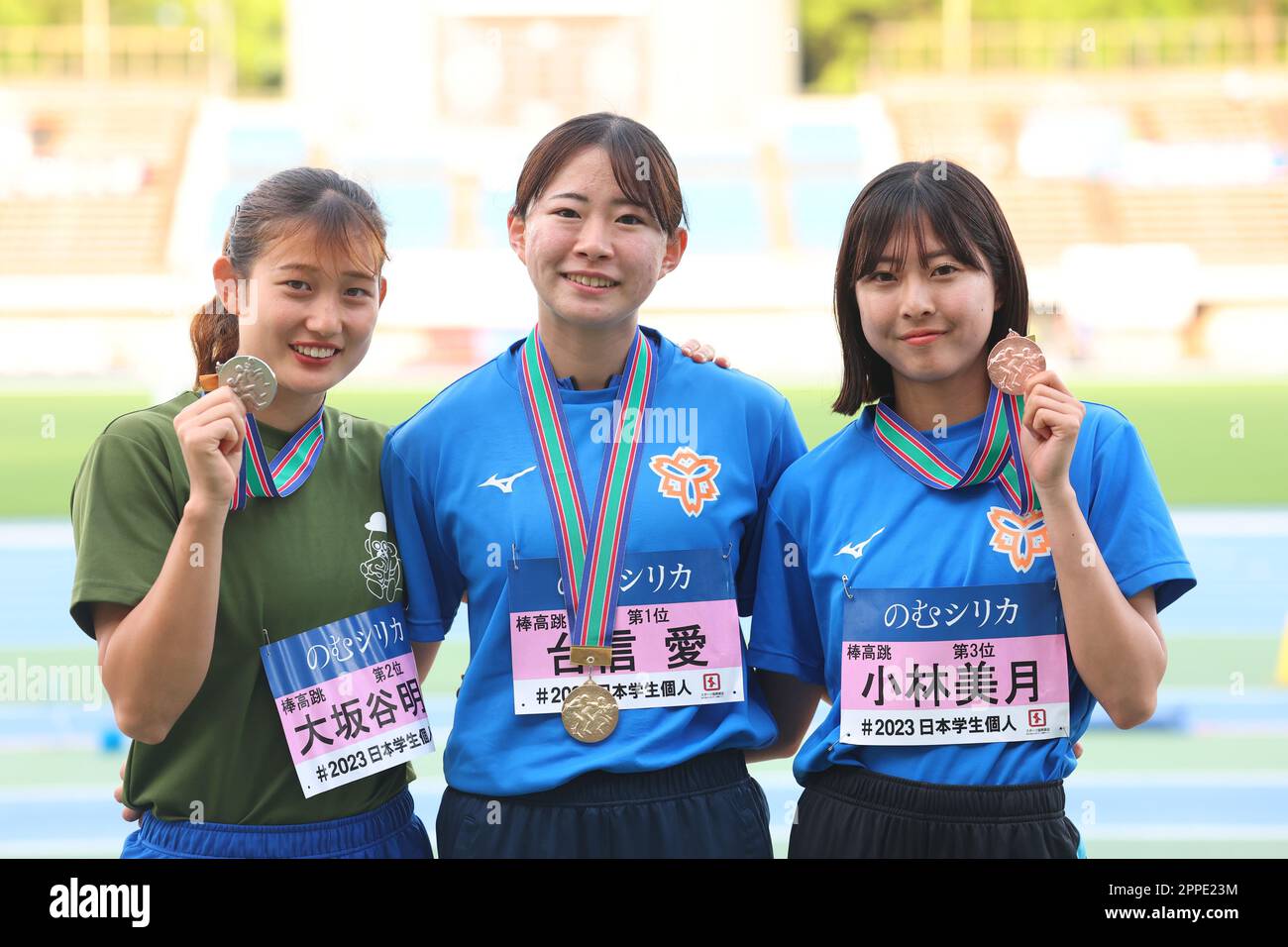 Lemon Gas Stadium Hiratsuka, Kanagawa, Japan. 21st Apr, 2023. (L-R ...