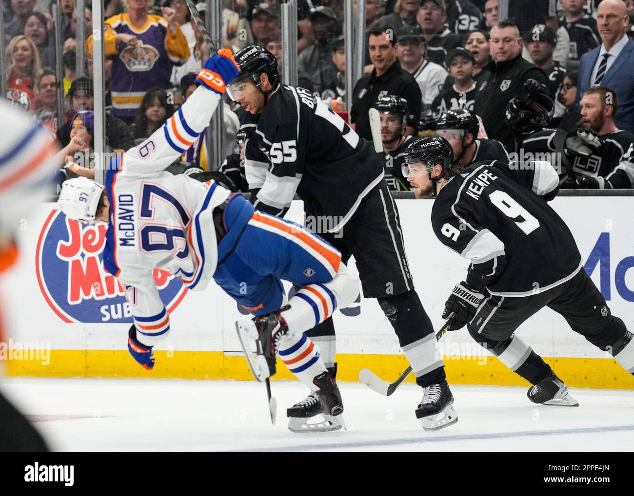 Los Angeles Kings center Quinton Byfield (55) pushes Edmonton Oilers ...