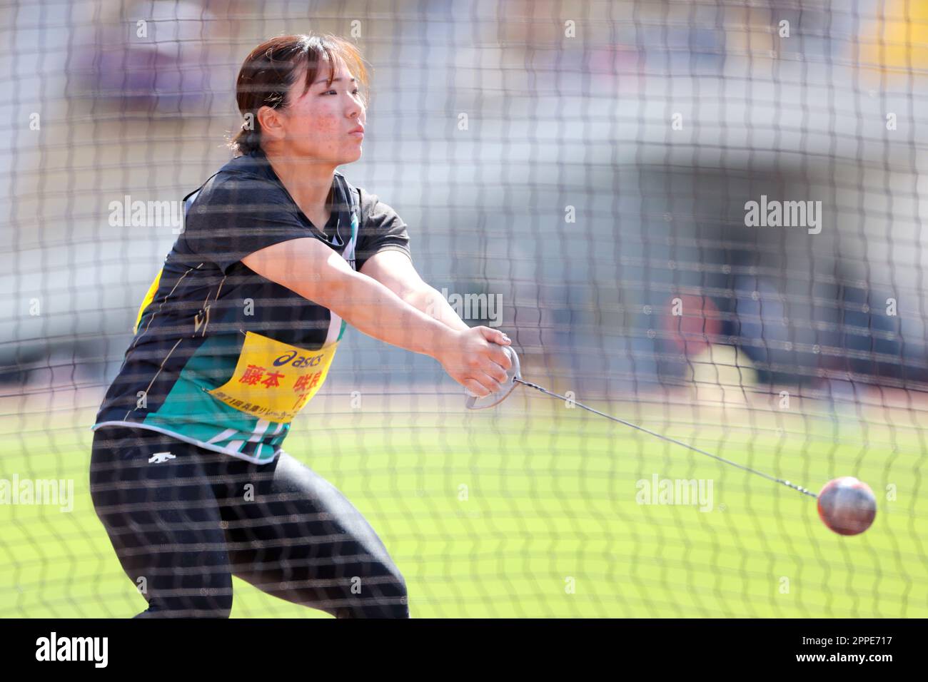 Kobe, Japan. 23rd Apr, 2023. Sara Fujimoto Athletics : The 71st Hyogo Relay Carnival, Women's ...