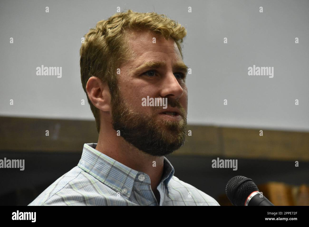 Lisa swain hi-res stock photography and images - Alamy