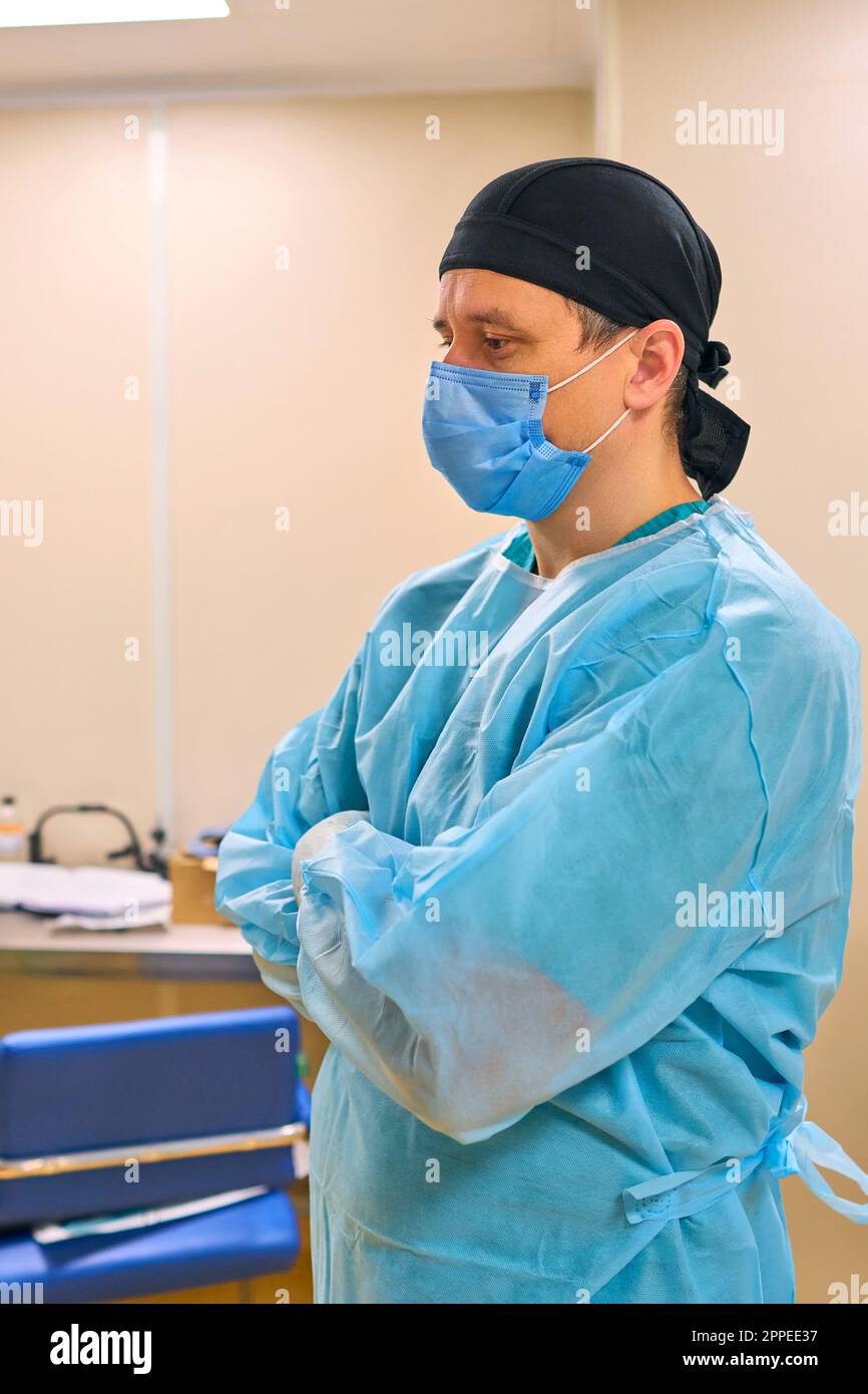 plastic surgeon operates on a patient in the operating room Stock Photo ...