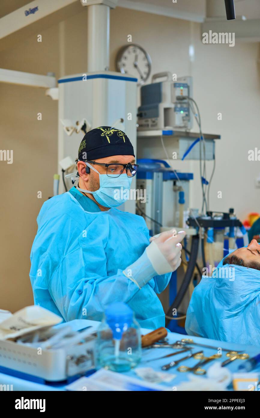 Arm plastic surgery hi-res stock photography and images - Alamy