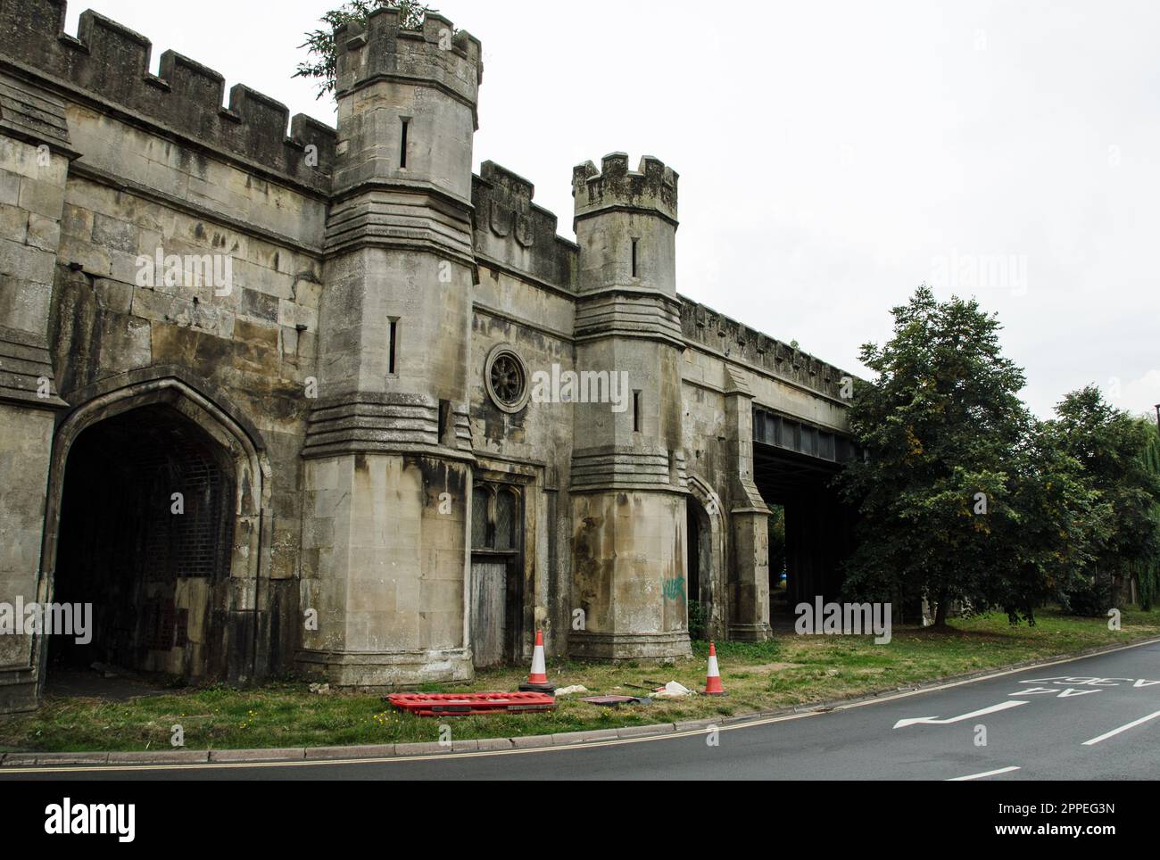 View of the landmark Claverton Street Railway Bridge in Bath, Somerset ...