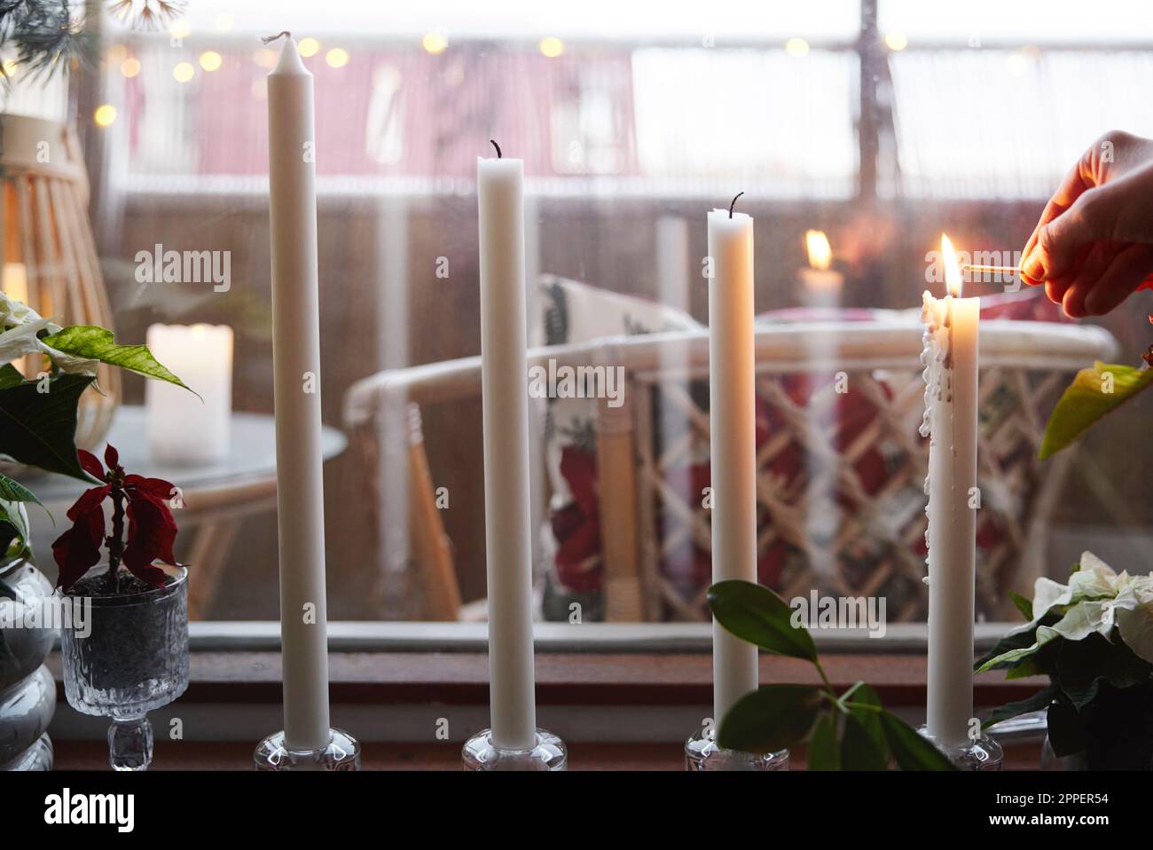 Lighting domestic candle hi-res stock photography and images - Alamy