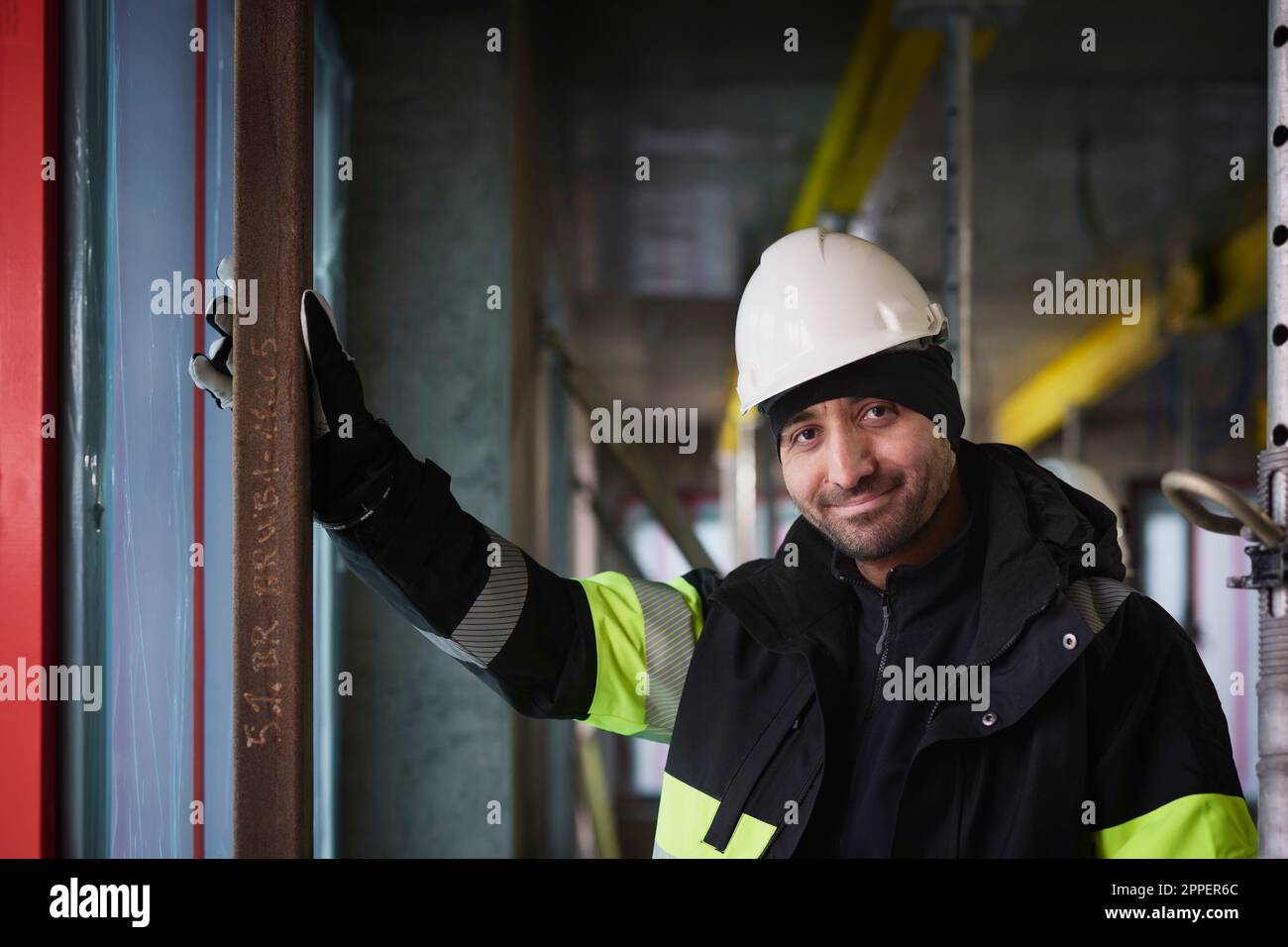 Construction engineer man site smiling hi-res stock photography and images - Alamy