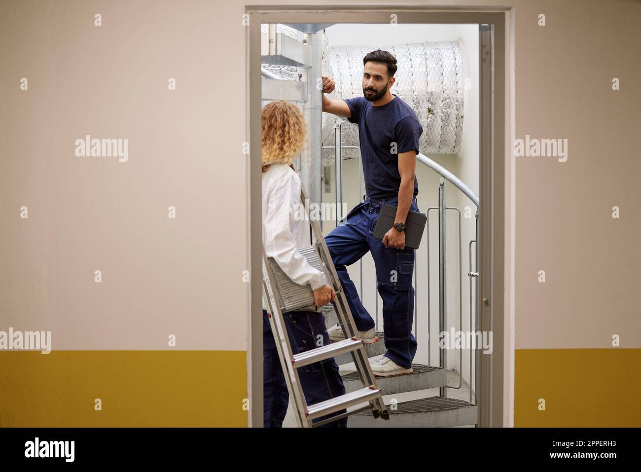 Duct work air conditioning hi-res stock photography and images - Alamy