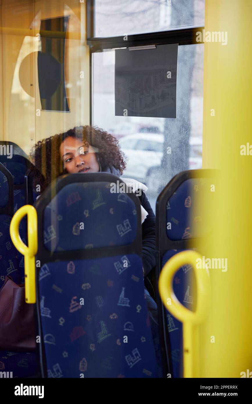 People sitting inside bus hi-res stock photography and images - Alamy