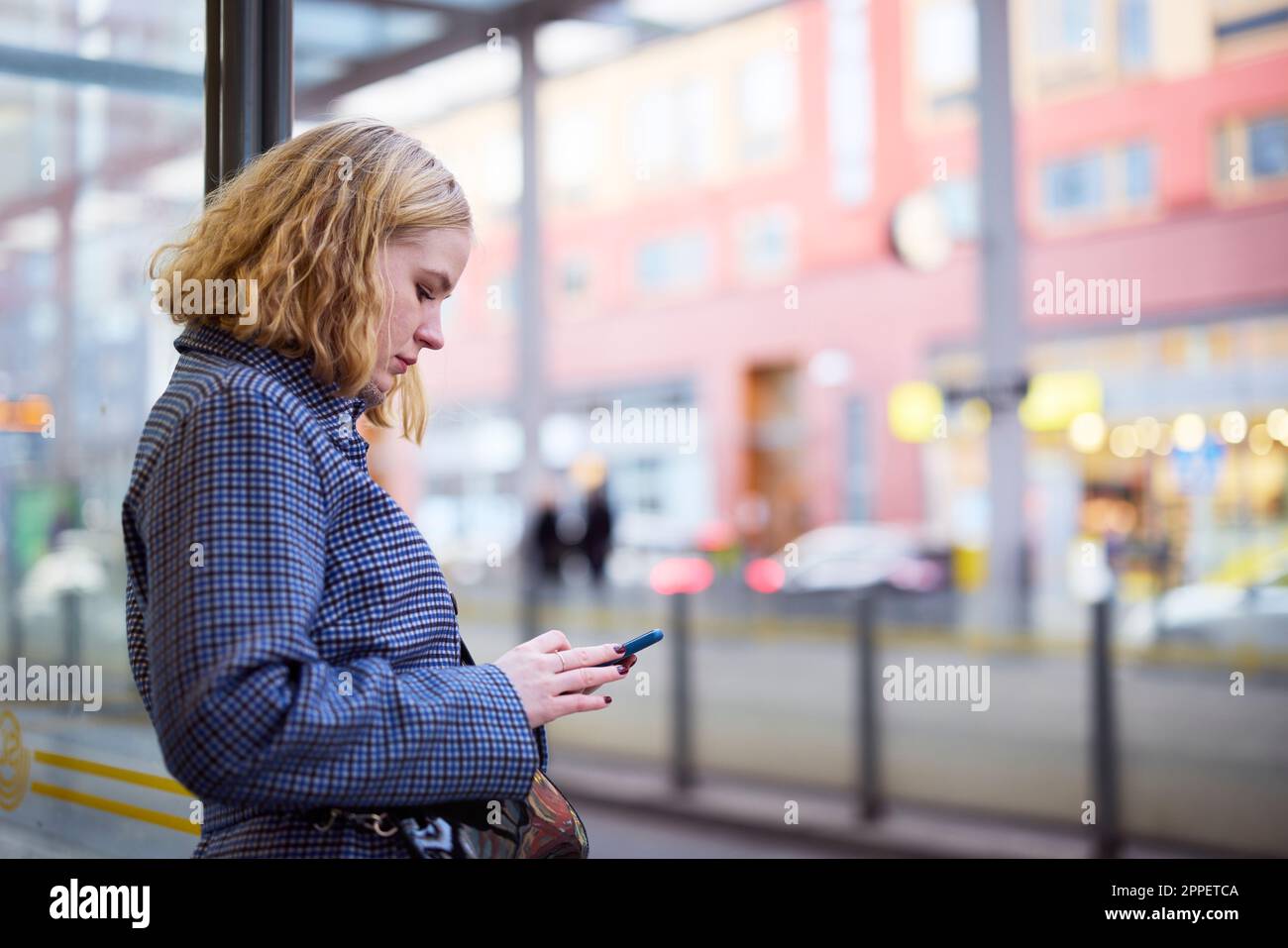 Bus side media hi-res stock photography and images - Alamy