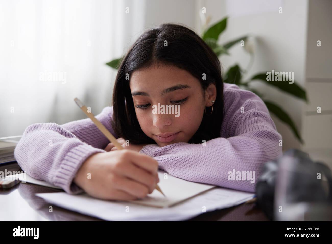 Kid study table hi-res stock photography and images - Alamy