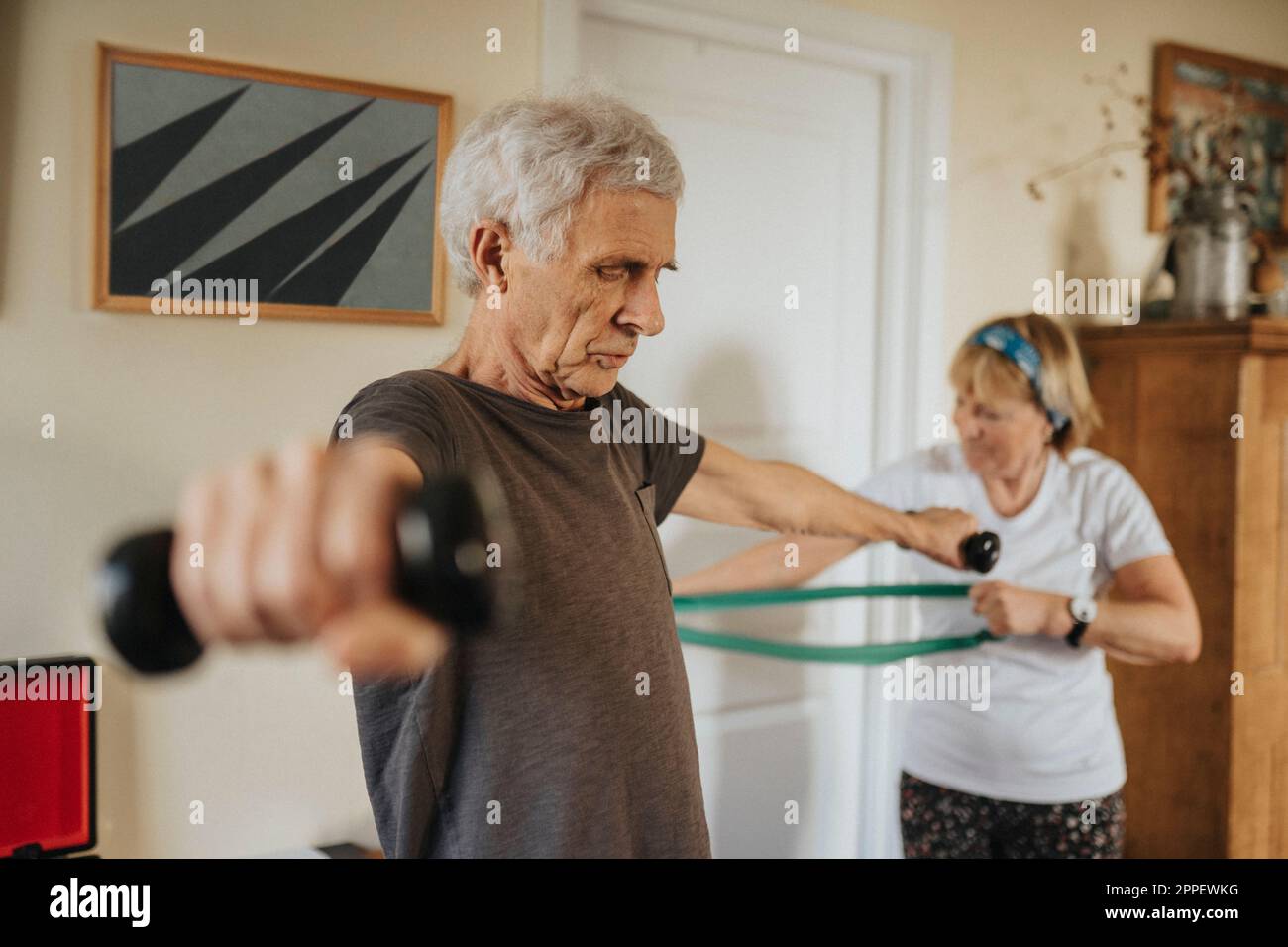 Active sports couple exercising hi-res stock photography and images - Alamy