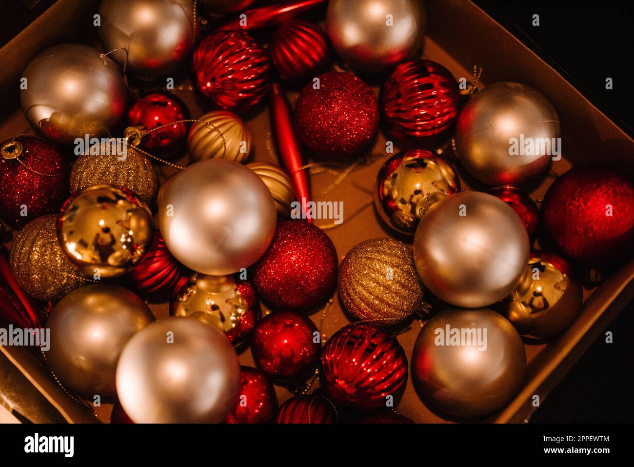 Lots golden christmas balls hi-res stock photography and images - Alamy