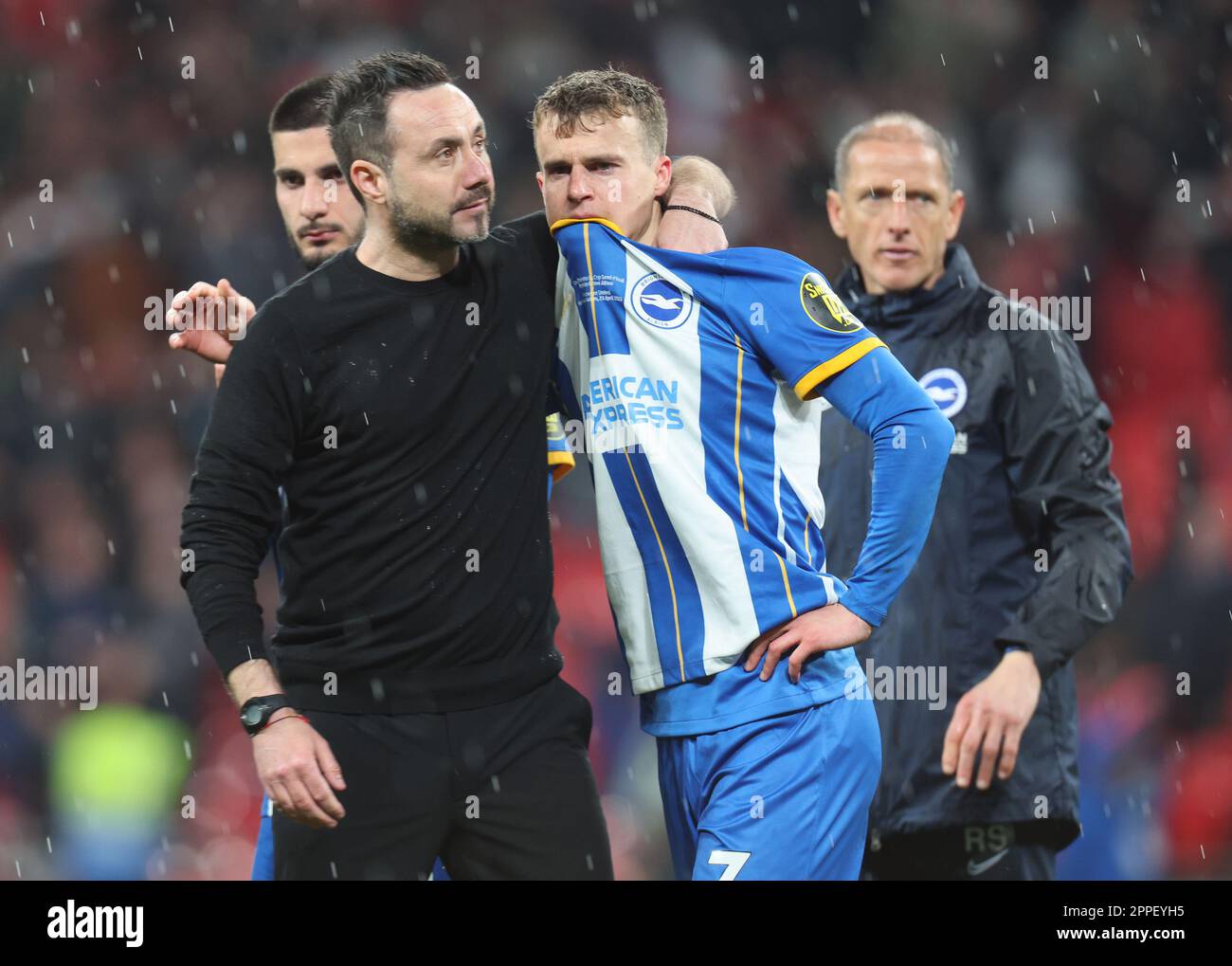 Brighton & Hove Albion manager Roberto De Zerbi console Brighton & Hove ...