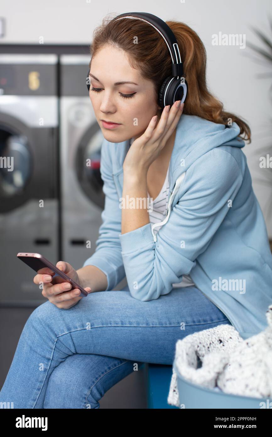 Mat laundry hi-res stock photography and images - Alamy