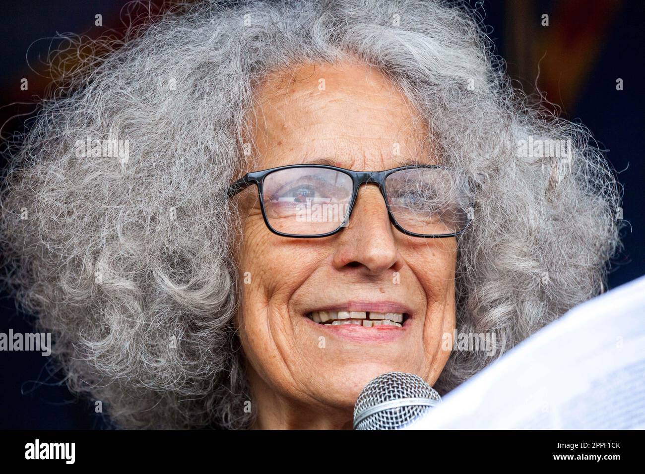 Genevieve azam hi-res stock photography and images - Alamy