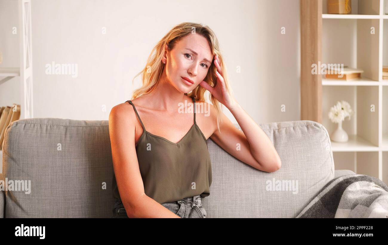Upset situation regretful woman disappointed mood Stock Photo - Alamy