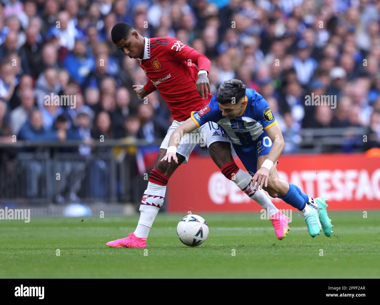 Julio enciso football hi-res stock photography and images - Alamy