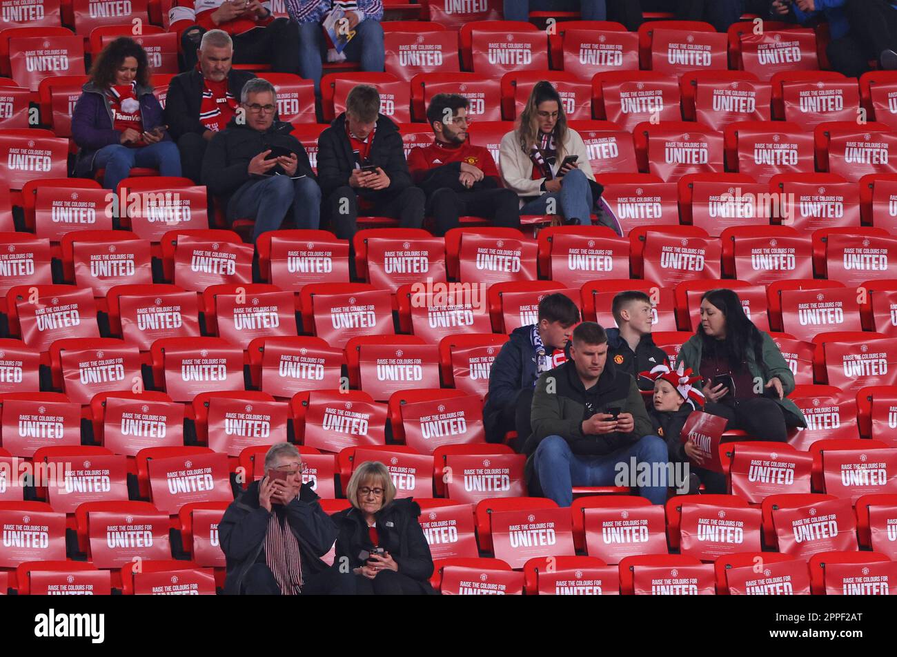 London, UK. 23rd Apr, 2023. People check their phones as the emergency ...