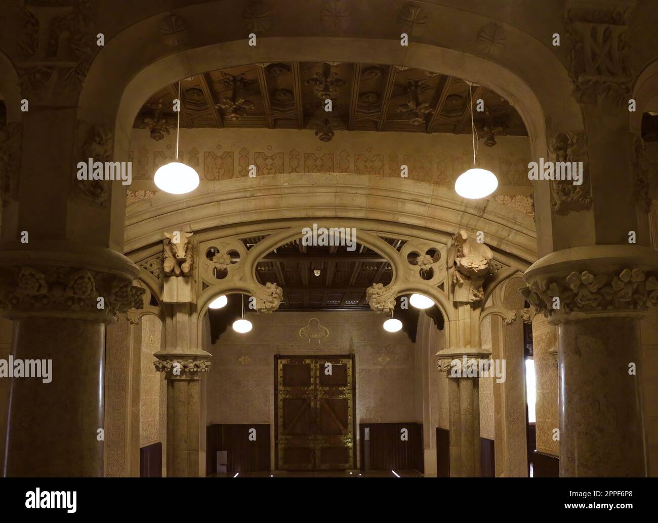 Entrance hall Comillas Pontifical University higher education ...