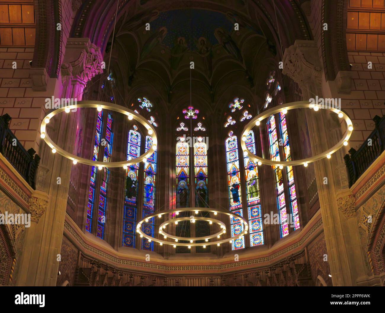 Church stained glass windows and interior lighting Comillas Pontifical ...