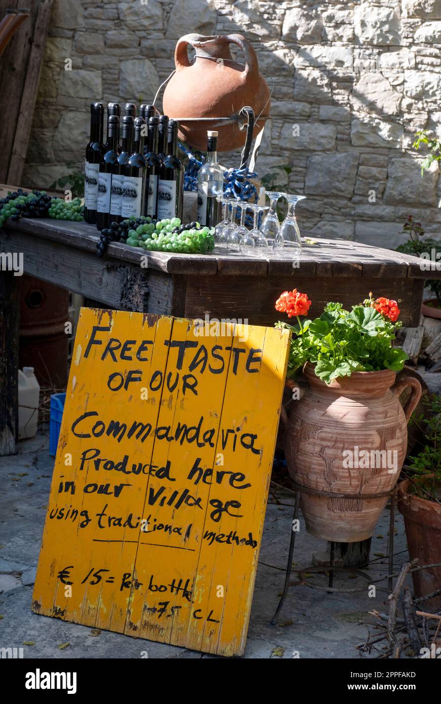 Commandaria wine cyprus hi-res stock photography and images - Alamy