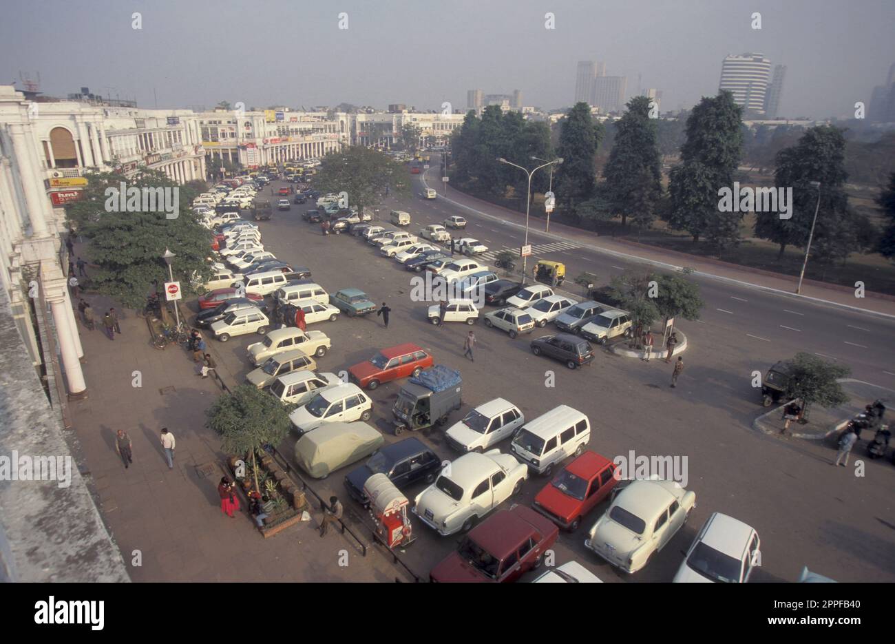 a view of the shopping area of Connaught Place in the city of New Delhi ...