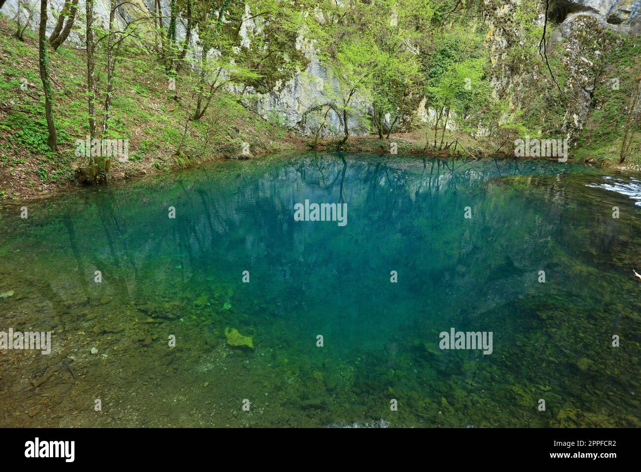 Una source hi-res stock photography and images - Alamy