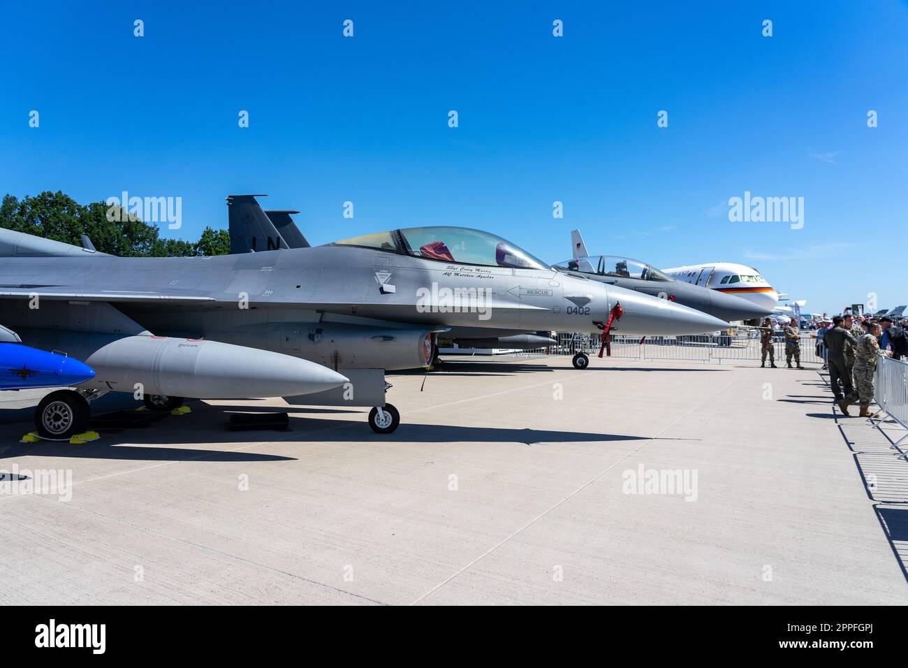 Lockheed industries hi-res stock photography and images - Alamy
