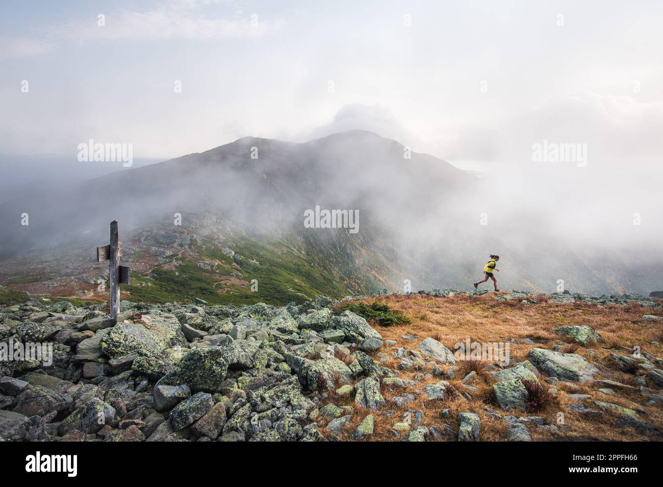 Woman running ridge in hi-res stock photography and images - Alamy