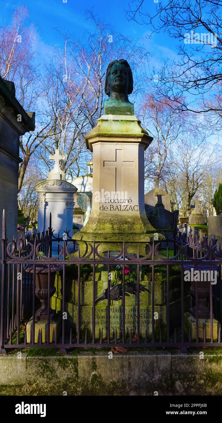 Paris, France - Pere Lachaise Cemetery: Grave of honore de balzac Stock ...
