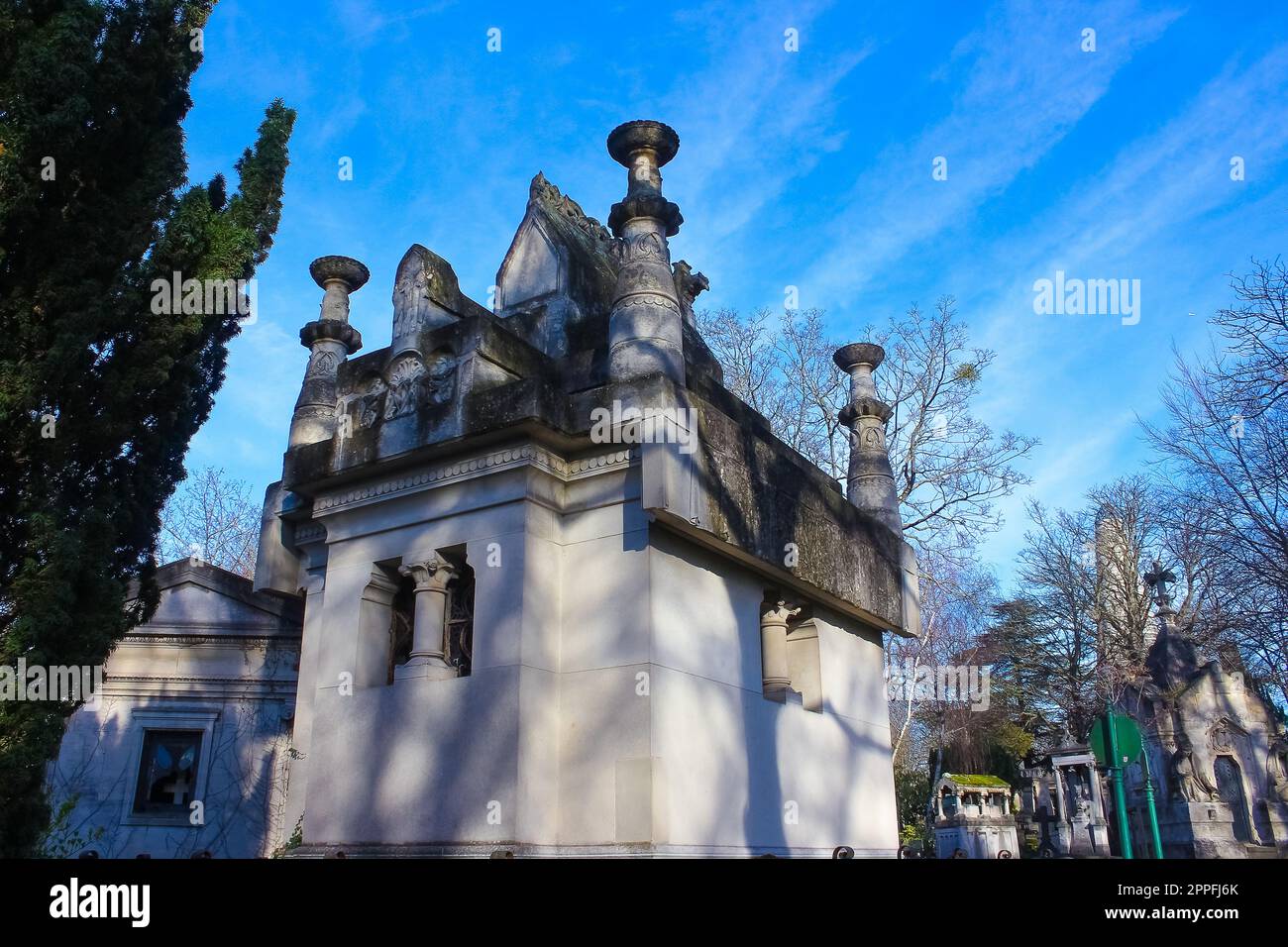 Graves and crypts in Pere Lachaise Cemetery, This cemetery is the final resting place for many ...