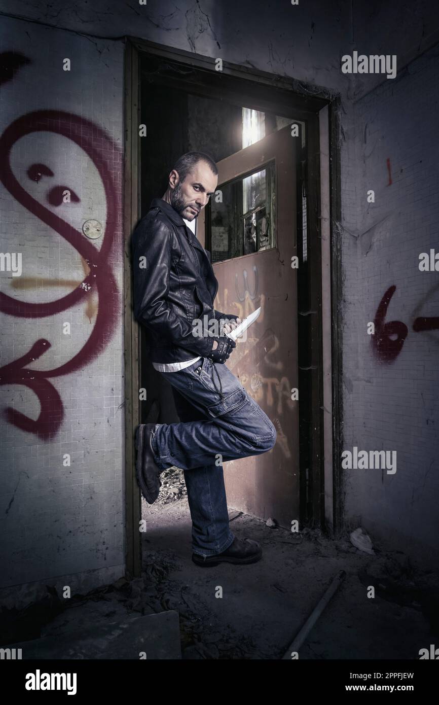 Serial killer hi-res stock photography and images - Alamy