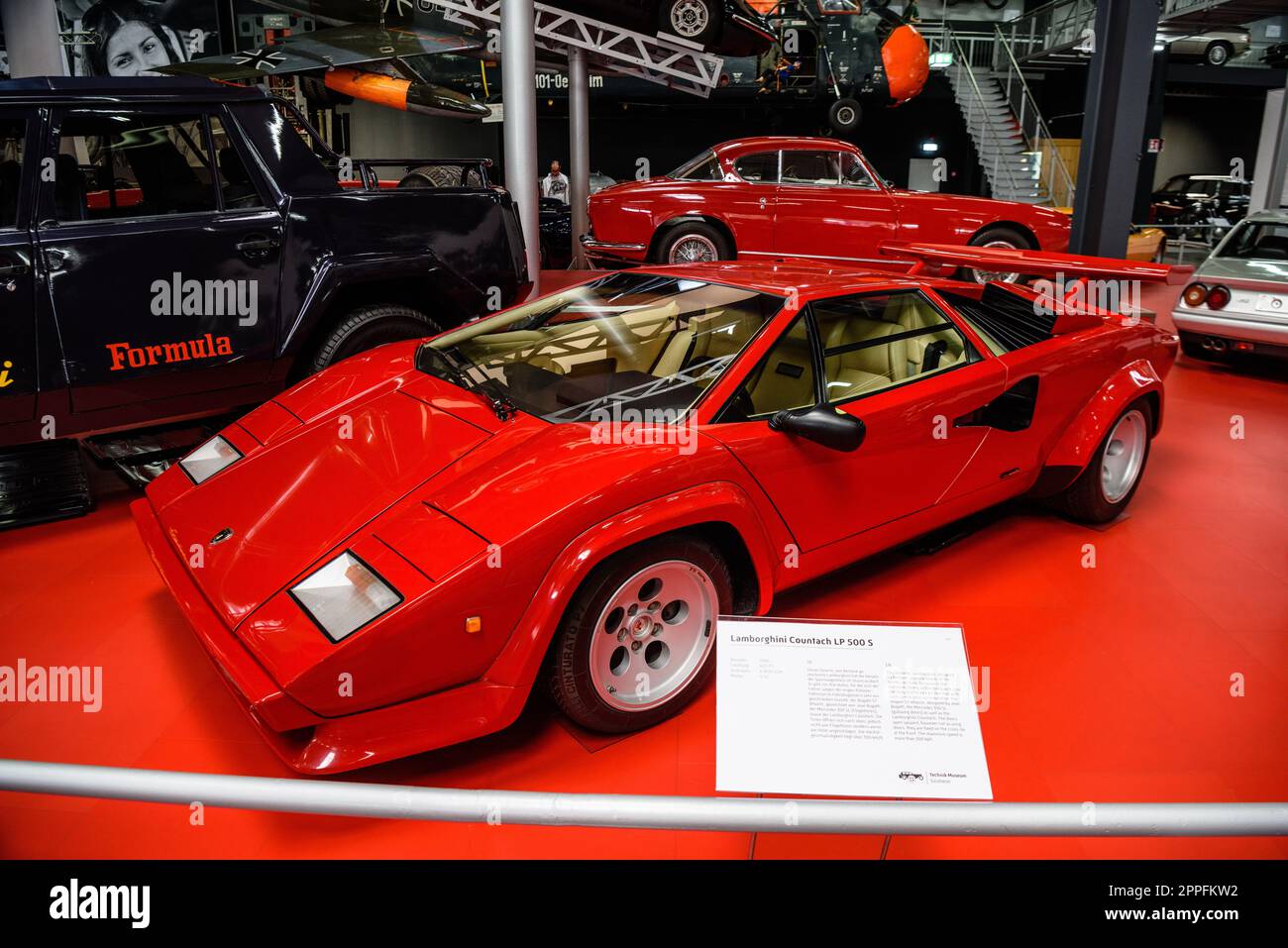 SINSHEIM, GERMANY - MAI 2022: red Lamborghini Countach LP 500 S sports ...