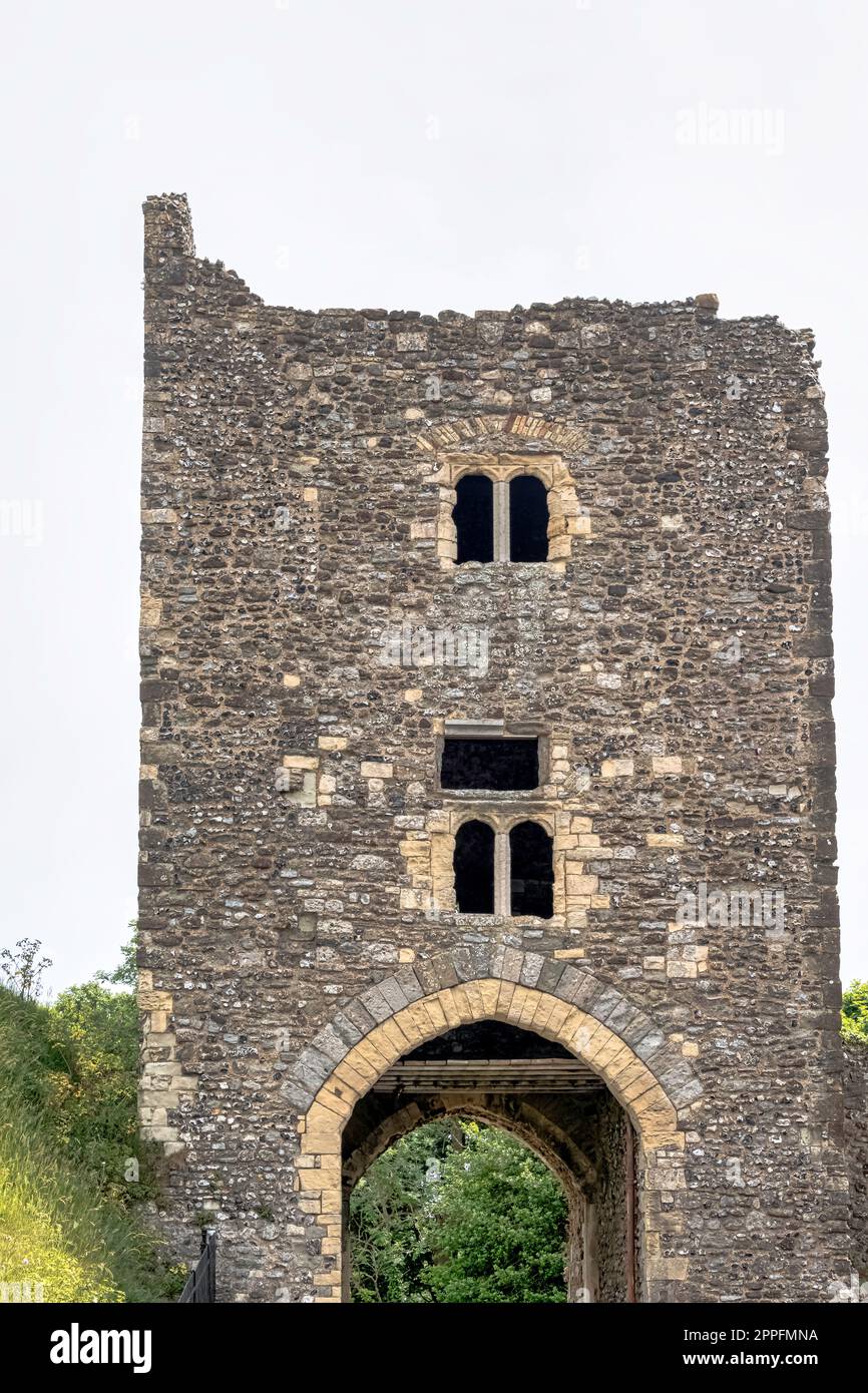 Old castle key hi-res stock photography and images - Alamy