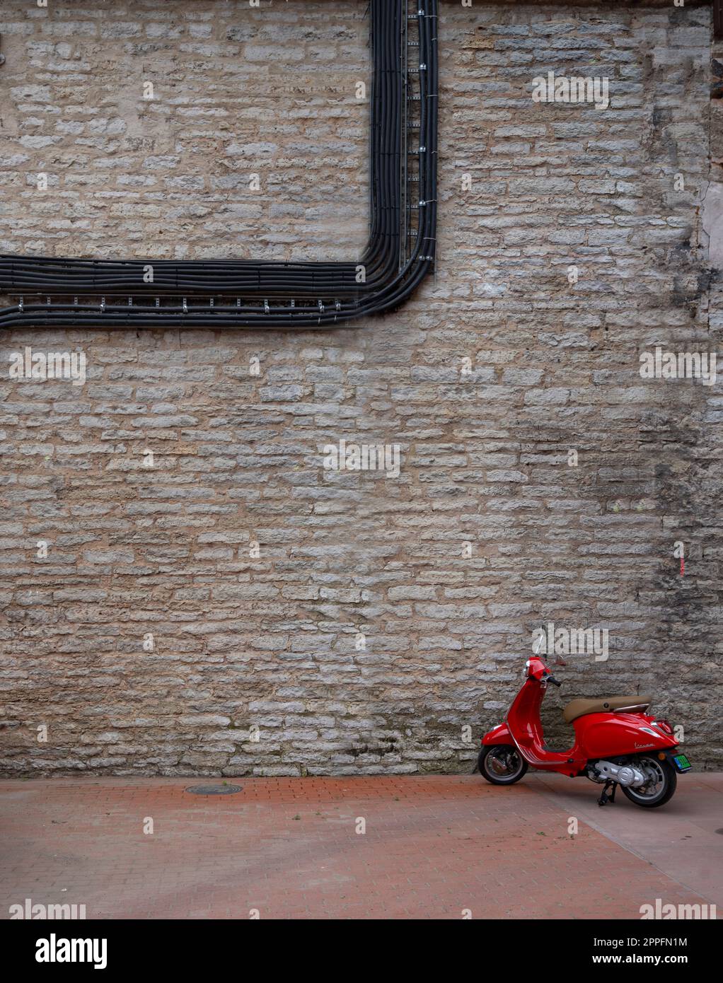 Red scooter hi-res stock photography and images - Alamy