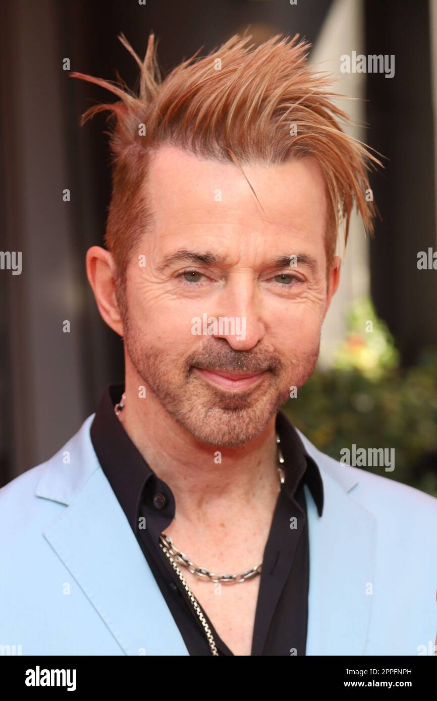 Limahl (Christopher Hamill) Goldene Sonne Spezial - 40 Jahre ...