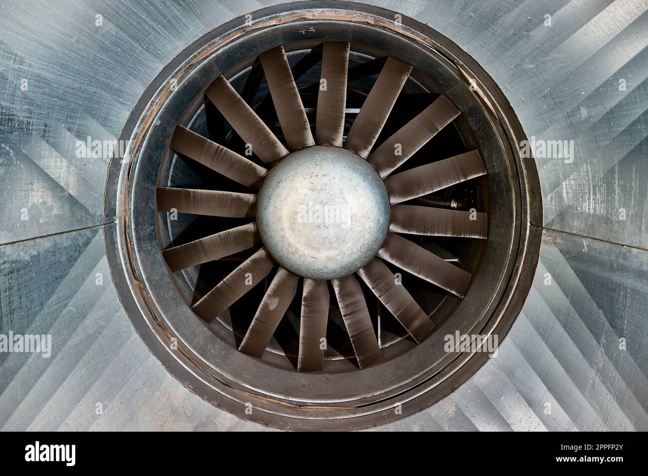 Compressor blades hi-res stock photography and images - Alamy
