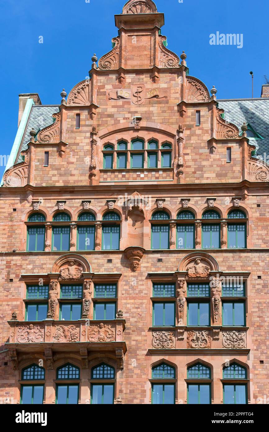 Large facade hi-res stock photography and images - Alamy